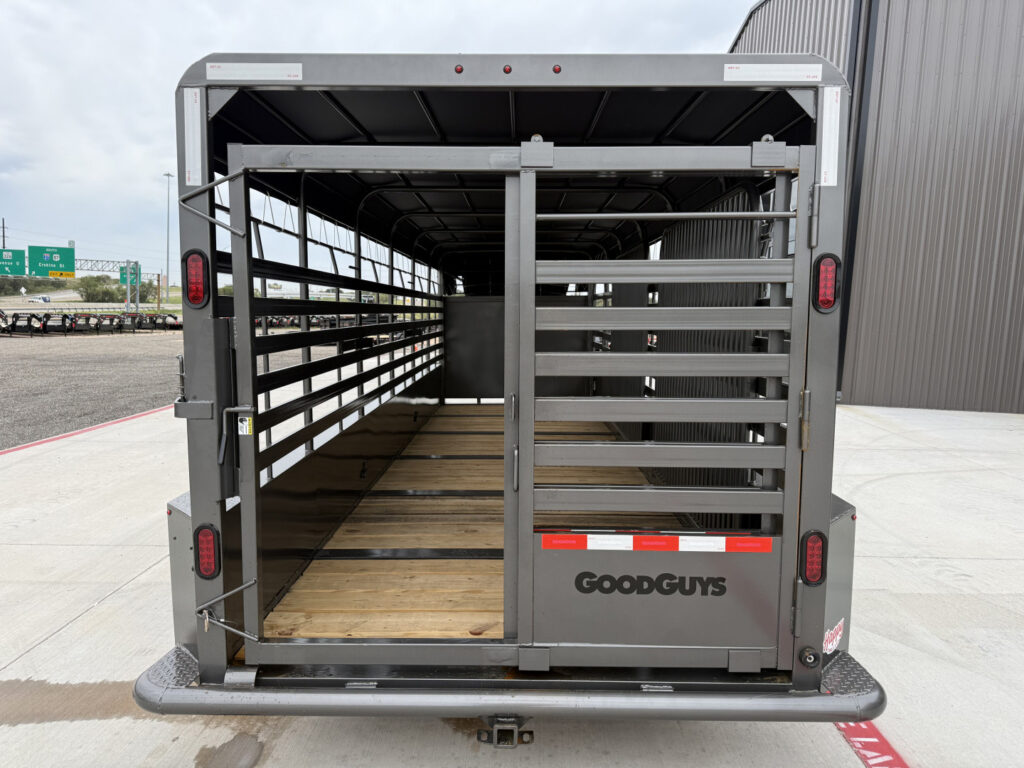 Full Swing Gate with Slider - GoodGuys Trailers